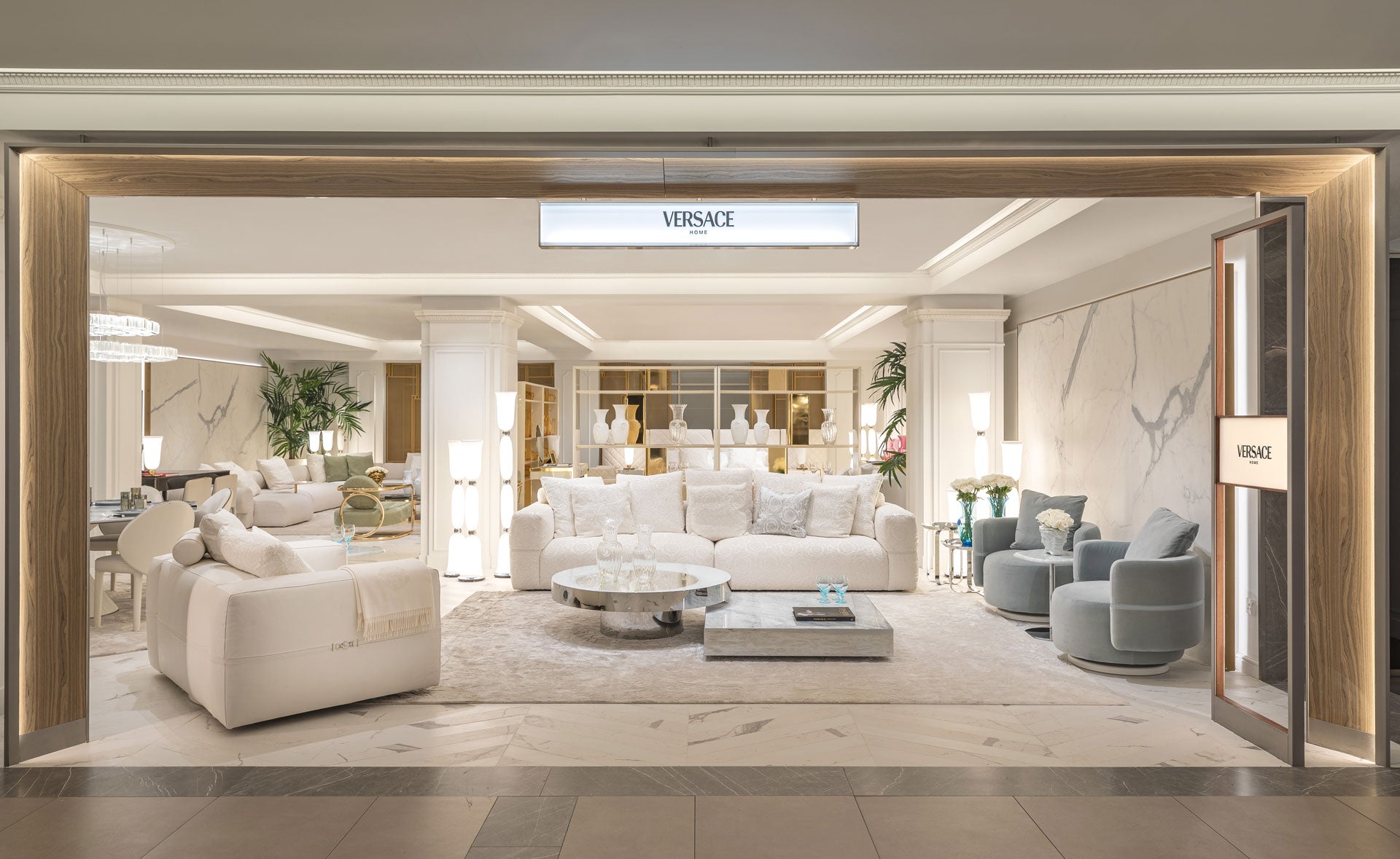 Versace Home: The 2024 Collection Debuts at Harrods – Luxury Living Group