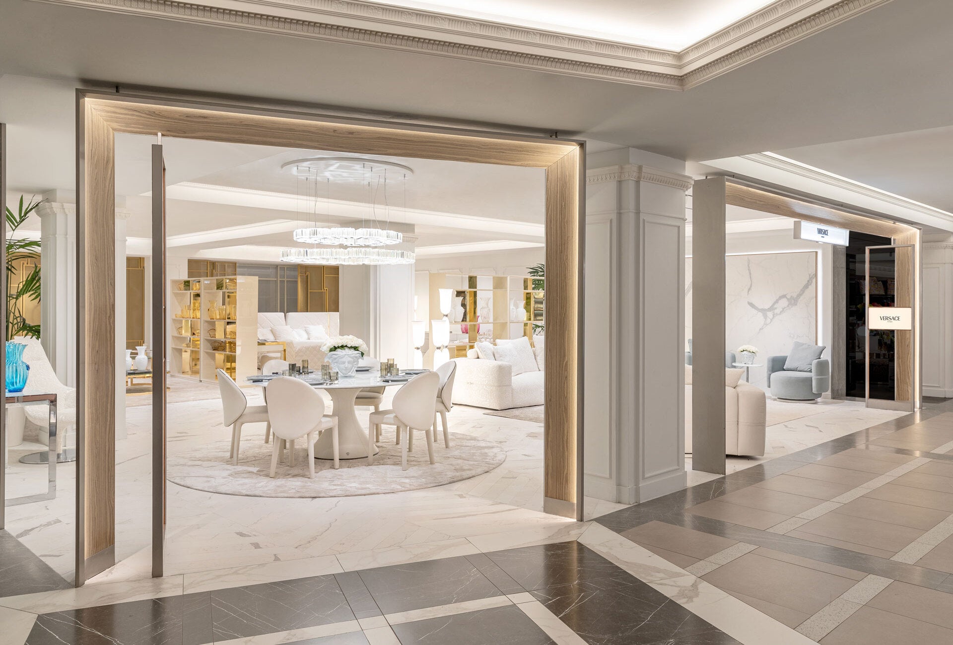 Versace Home: The 2024 Collection Debuts at Harrods – Luxury Living Group